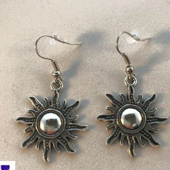 Kristy's Jewels | Jewelry | Silver Sun Corona Earrings Hypoallergenic ...